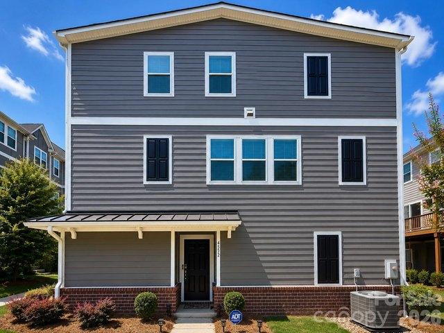 4552 Millennium Ave, Charlotte, NC 28217
