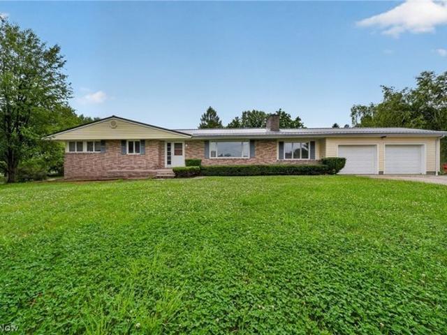 4552 N Monroe Center Rd, Kingsville, OH 44048