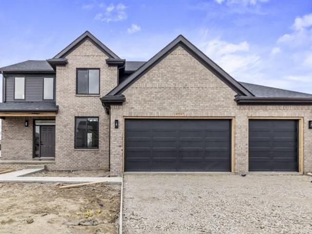 45537 Gable Dr, Macomb, MI 48044