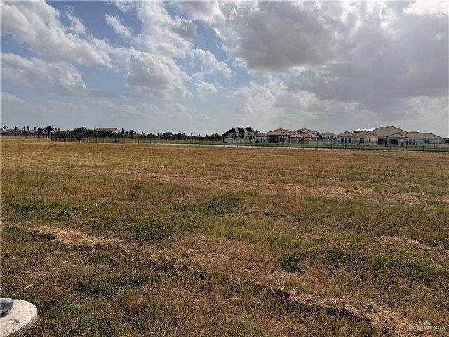 4553 Estancia Pkwy, McAllen, TX 78504