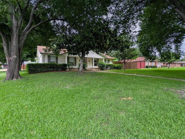 4553 Ivy Drive