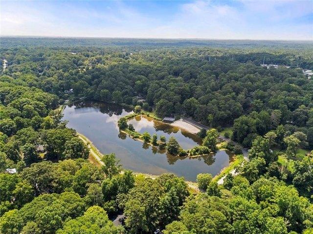 4553 Park Dr, Pine Lake, GA 30072
