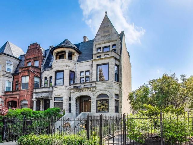 4553 S Ellis Ave, Chicago, IL 60653 | MLS #12559 | Compass