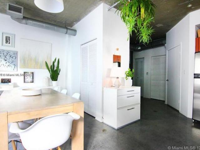 455 25th St NE #408, Miami, FL 33137