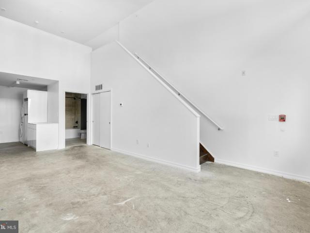 455 459 N 5th St, Unit 5, Philadelphia, PA 19123 | MLS #PAPH2587 | Compass