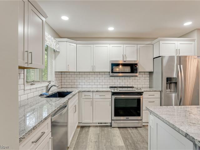 455 55 Meadowview Drive