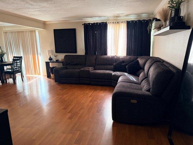 455 Cherry Ln Apt I, Manteca, CA 95337