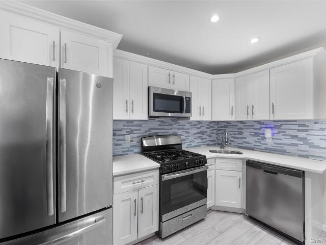 455 E 93rd Street