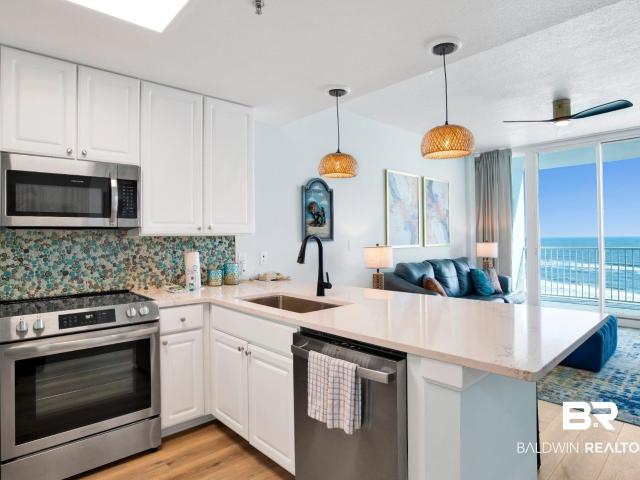 455 E Beach Boulevard 817