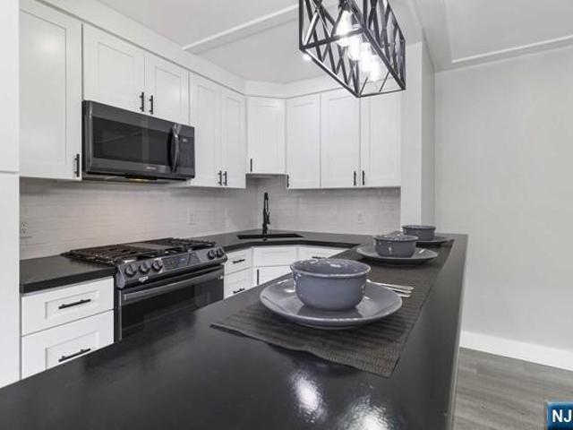 455 Fairview Avenue # 5