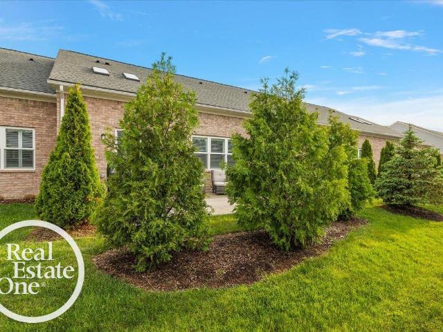 455 Heritage Place # 12