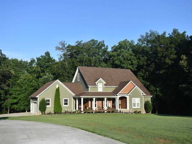 455 Hidden Ridge Ln