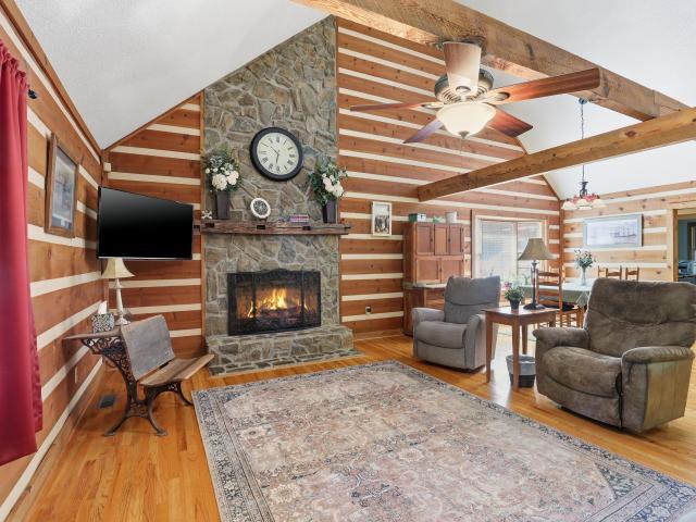 455 Hindman Road