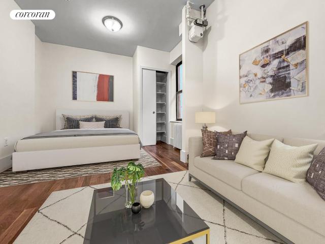 455 HUDSON Street 15