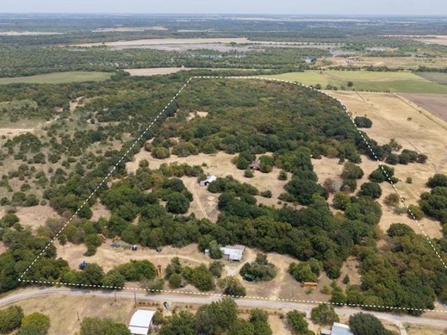 455 James Rd, Ferris, TX 75125