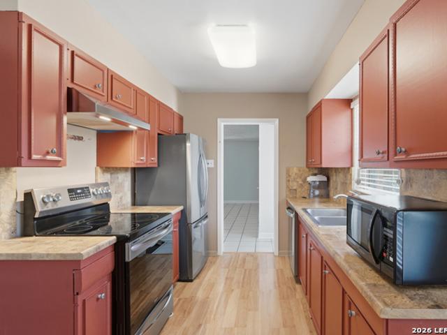 455 Laramie Dr