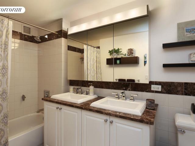 455 MAIN Street 10M