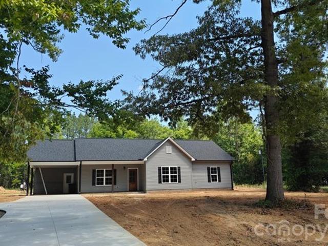 455 Newport Dr, Salisbury, NC 28144