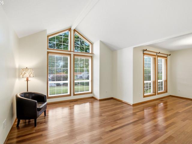 455 nw meadowlark ct