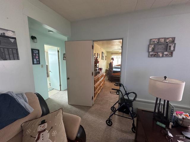455 Sunrise Blvd N