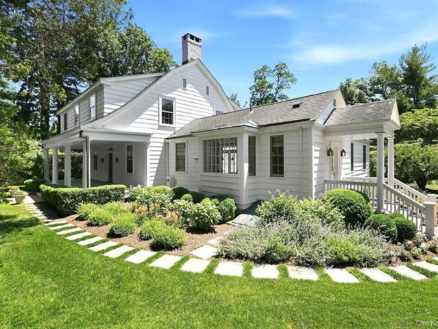 455 Polly Park Rd, Rye, NY 10580