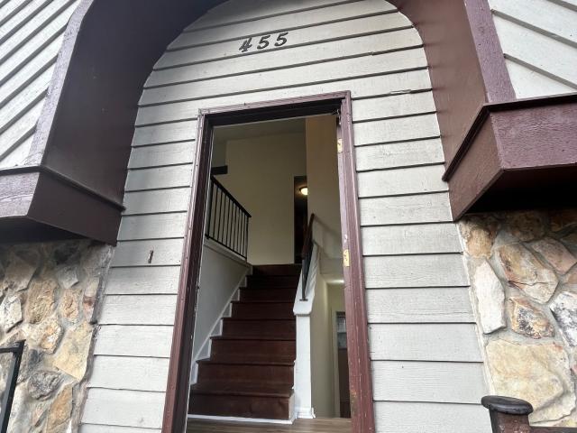 455 Paxton Place
