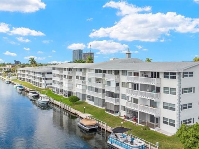 455 Paradise Isle Blvd Apt 402, Hallandale Beach, FL 33009