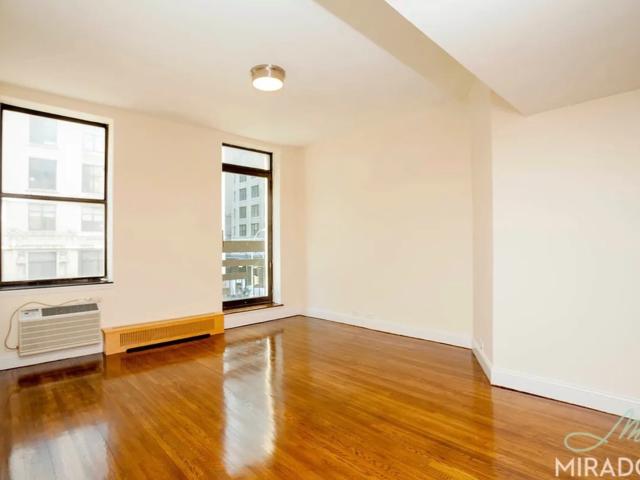455 Park Avenue South, New York, NY
