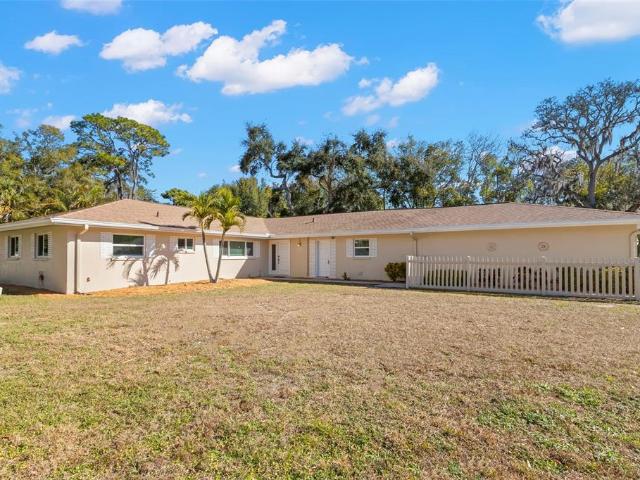 455 Pasaje Ave, Tarpon Springs, FL 34689 | MLS #TB8471 | Compass