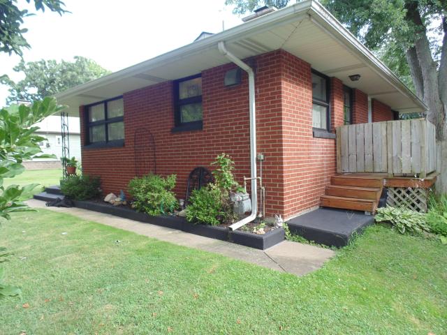 455 Ridgeland Avenue