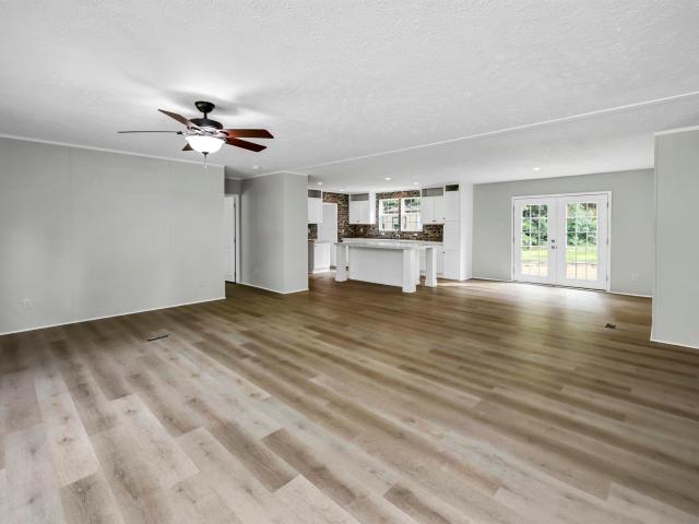 455 W 8Th Street