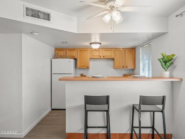 455 W Kelso St Apt 222, Tucson, AZ 85705
