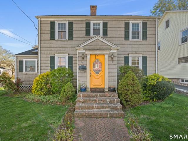 455 Woodlawn Ave, Stratford, CT 06614