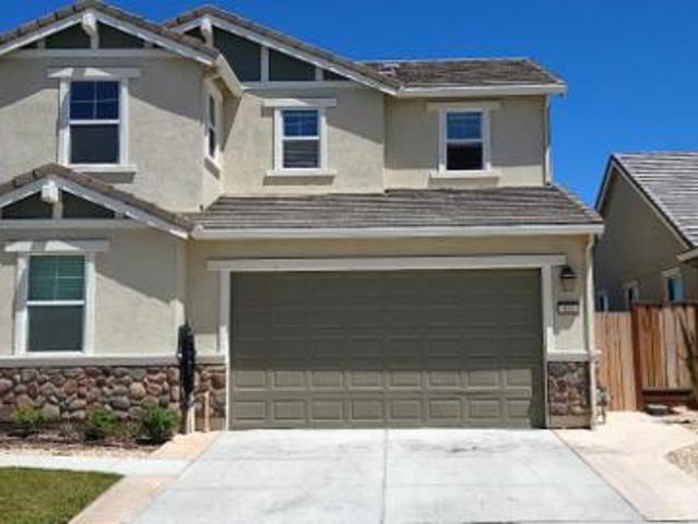 455 Thistle St, Hollister, CA 95023