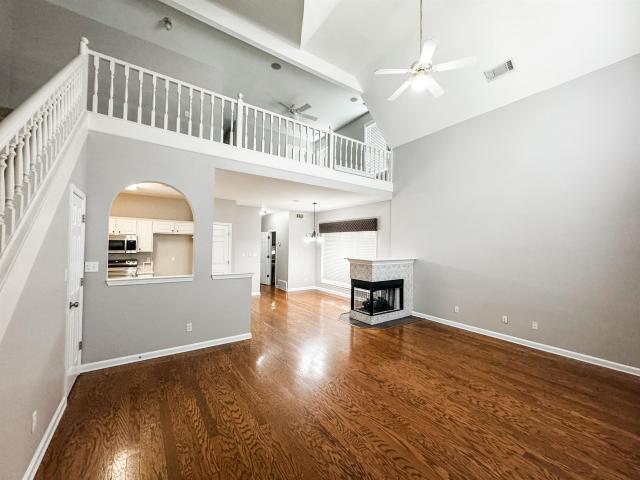 4564 park ridge pky