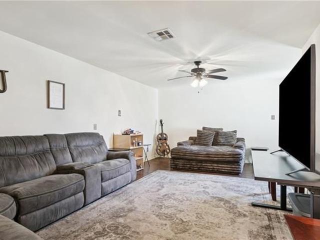 4565 Camelot Dr, New Orleans, LA