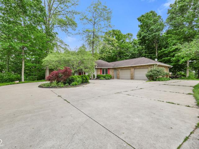 4568 N State Road 9