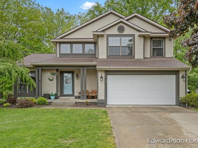 4568 Brookmeadow Ct SE, Grand Rapids, MI 49512