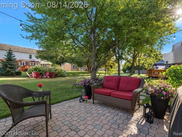 45697 Bryn Mawr Road