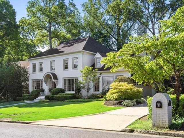 4569 E Brookhaven Dr NE, Brookhaven, GA 30319