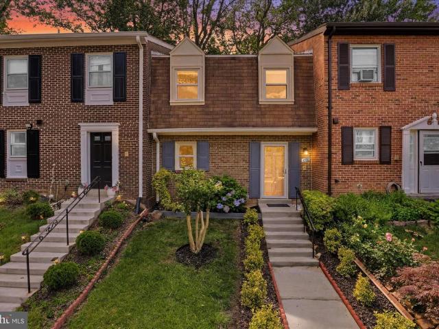 4560 Metro Court