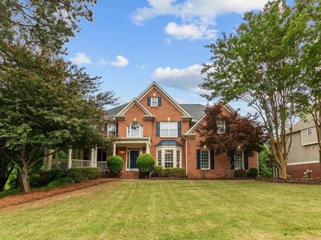 4560 E Point Dr, Cumming, GA 30041