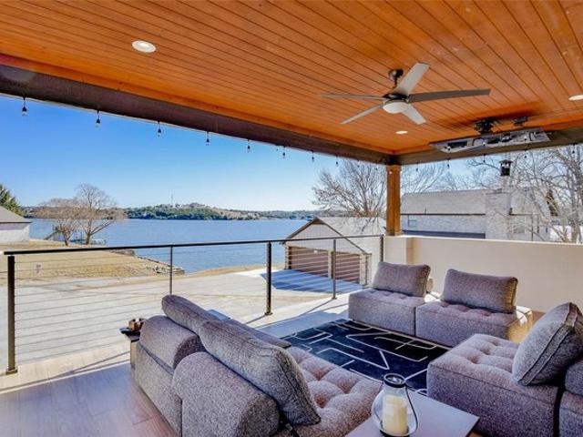 4560 Jackson Bend Ct, Granbury, TX 76049