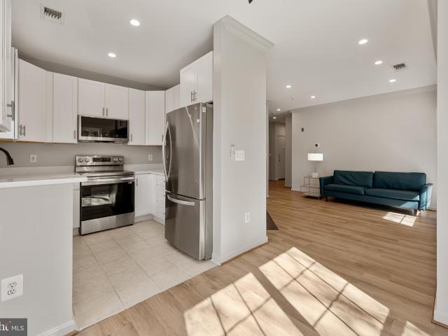 4560 Strutfield Ln, Unit 1311, Alexandria, VA 22311 | MLS #VAAX2055 | Compass