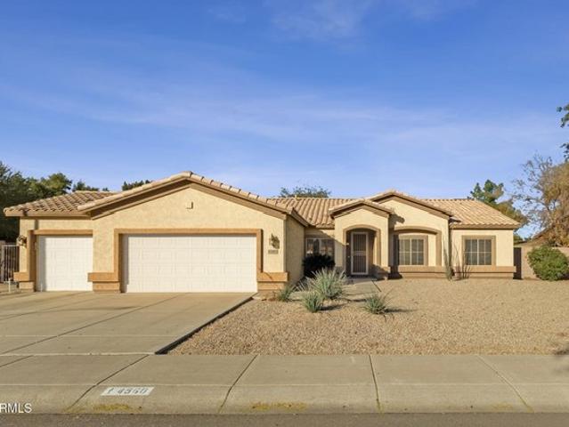 4560 S Springs Dr, Chandler, AZ 85249