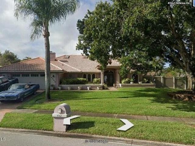 4562 Helena Dr NE, Titusville, FL 32780