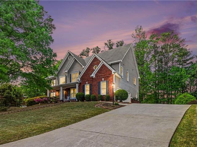 4562 Willow Oak Trail