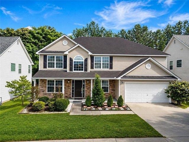 4563 Grove Lake St, Loganville, GA 30052