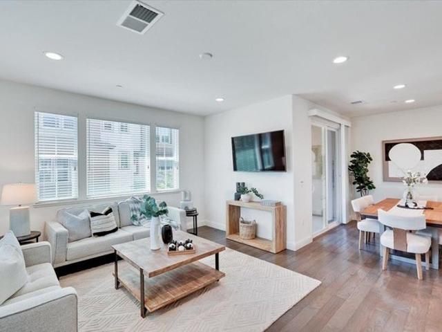 4563 Huntington Ln, San Jose, CA 95136