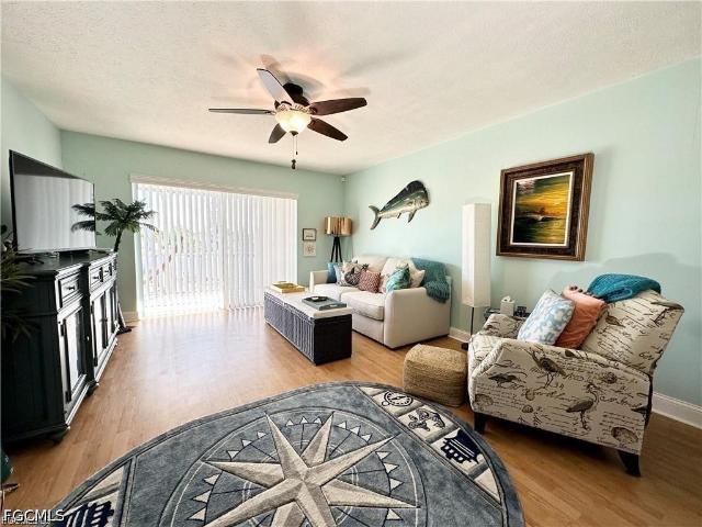 4563 SE 5th Pl, Unit 205, Cape Coral, FL 33904 | MLS #2026015